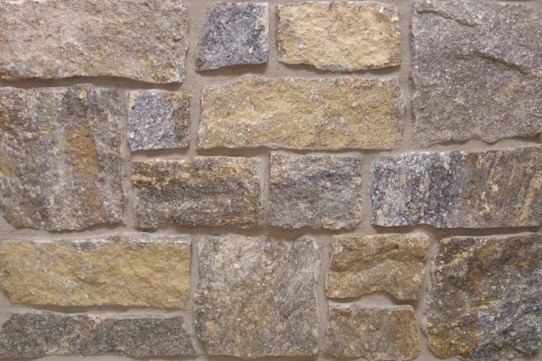 Lueders Classic Sawn Height Limestone Real Thin Veneer | Quarry Mill