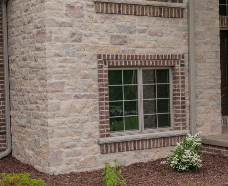 Bellevue Machine Cut Real Limestone Veneer | Quarry Mill