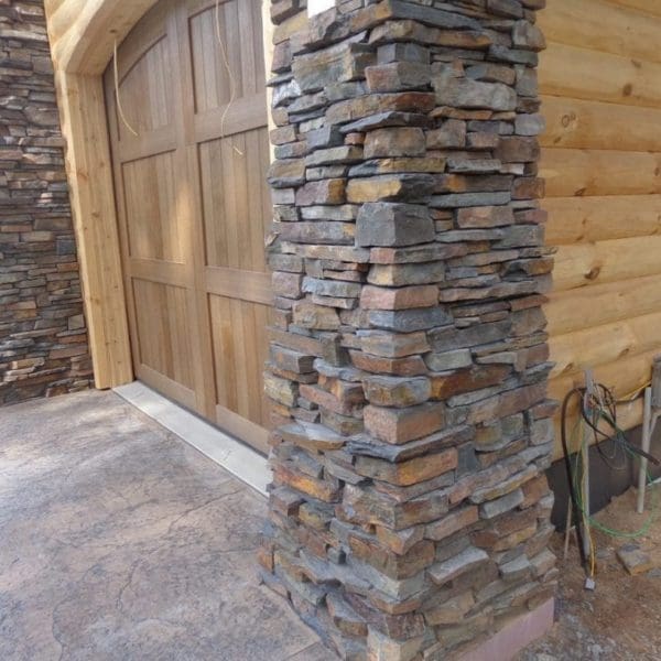 Torrington Rustic Low Height Ledgestone Natural Thin Veneer | Quarry Mill
