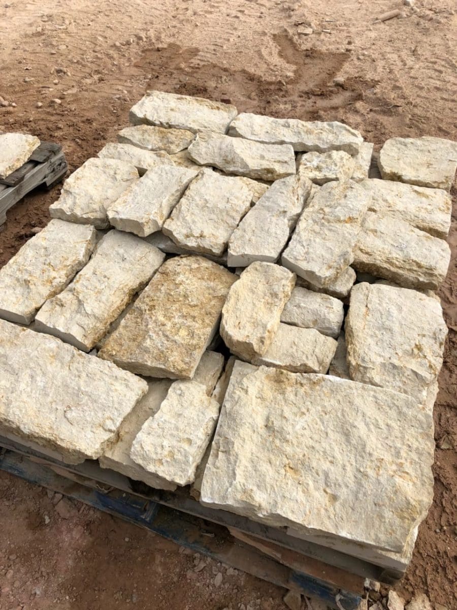 Madison Splitface Ashlar Style Limestone Natural Thin Veneer | Quarry Mill