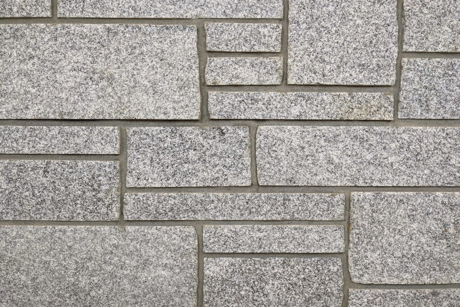 Joliet Real Split Face Limestone Thin Veneer | Quarry Mill