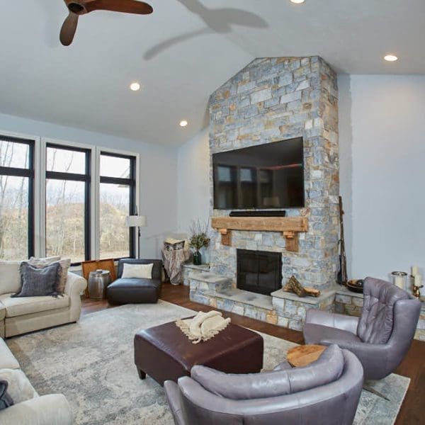 Chamberlain Dimensional Cut Marble Real Stone Veneer | Quarry Mill