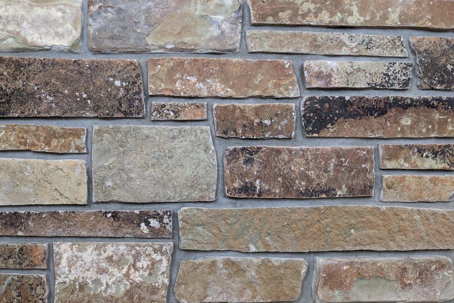 Fairfax Copper Tone Rustic Natural Stone Veneer | Quarry Mill