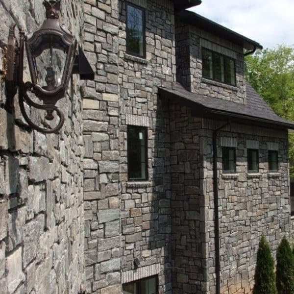 Monroe Castle Rock Style Natural Granite Thin Veneer | Quarry Mill