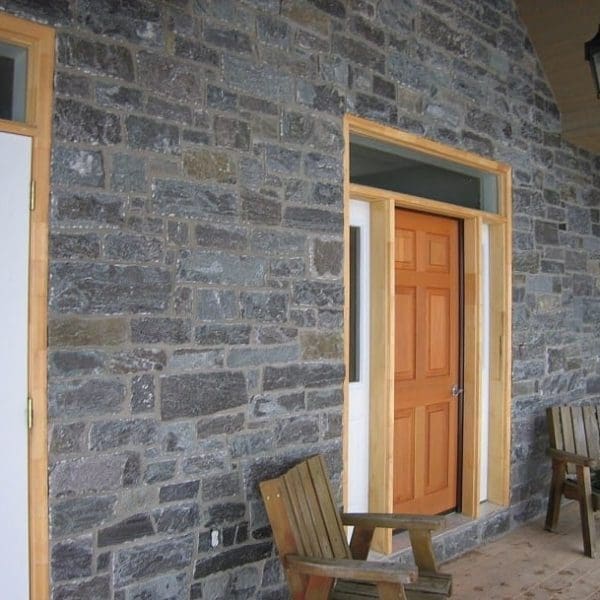 Monroe Castle Rock Style Natural Granite Thin Veneer | Quarry Mill
