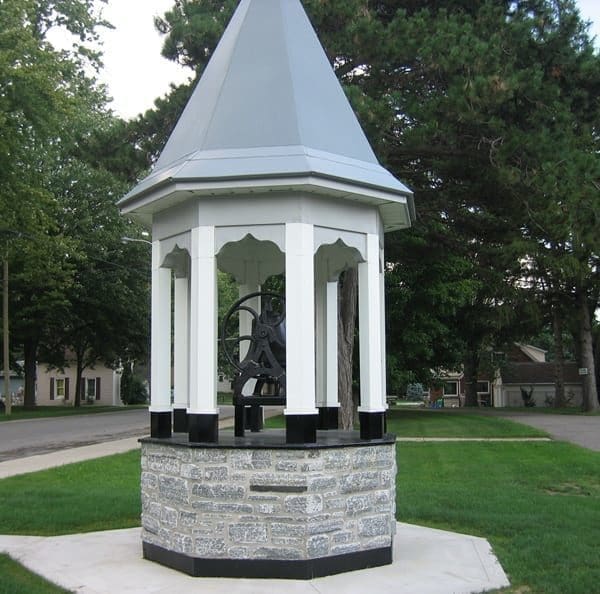 Seaside Classic Tumbled Granite Thin Stone Veneer | Quarry Mill