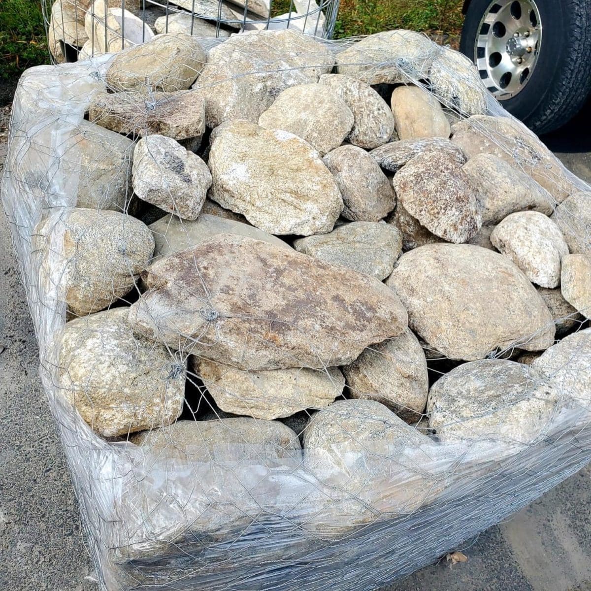 Cobble Creek - Natural Thin Stone Veneer | Quarry Mill