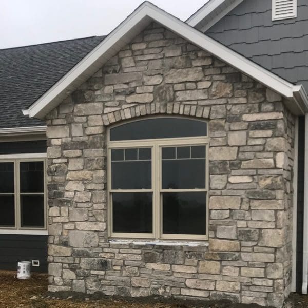Lexington - Natural Thin Stone Veneer | Quarry Mill