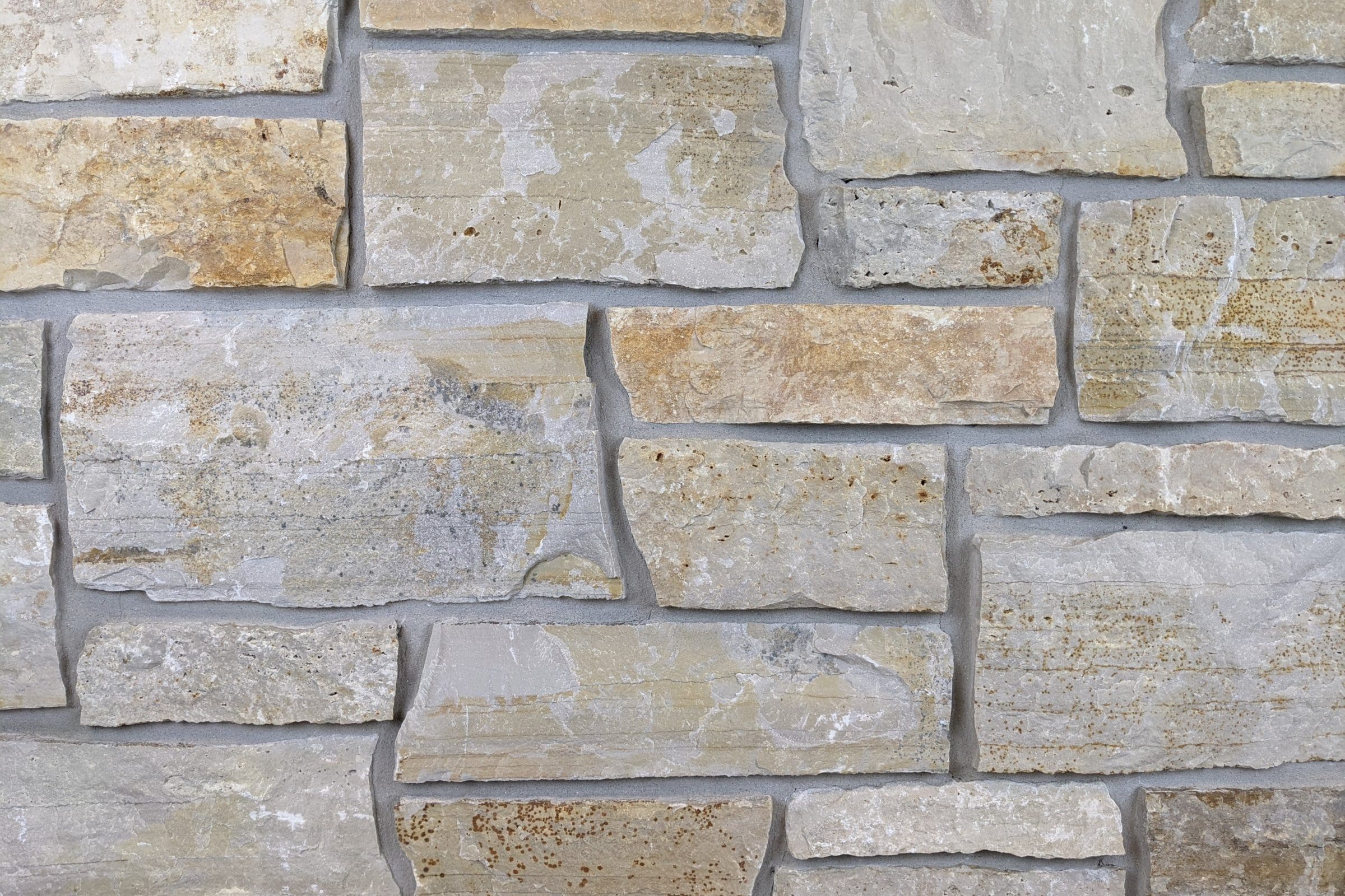 Valencia Weathered Edge Limestone Natural Thin Veneer | Quarry Mill