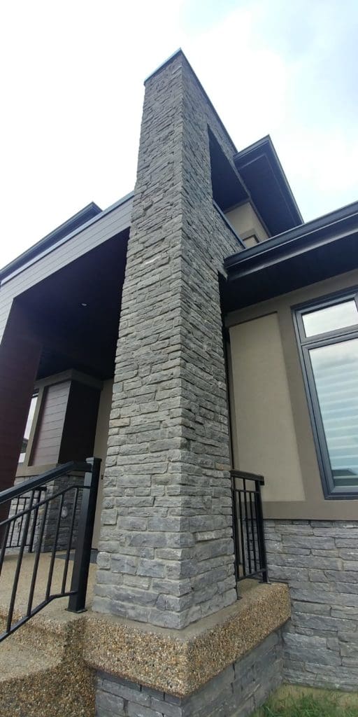 Everett Drystacked Real Stone Veneer Wainscoting and Pillars | Quarry Mill