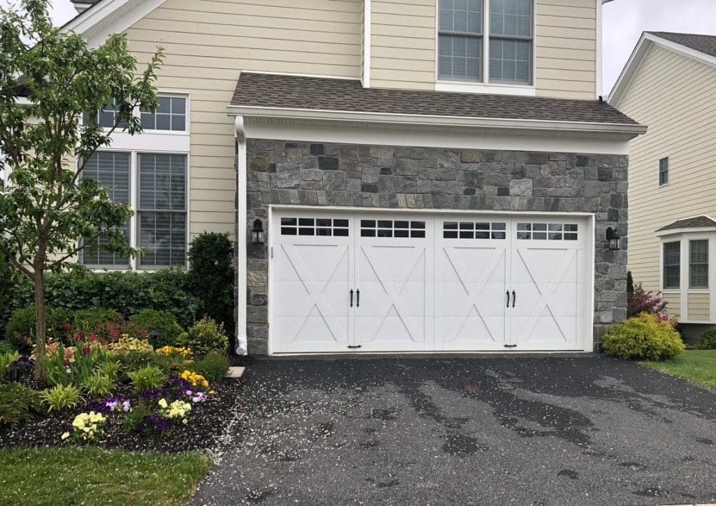 Gallatin Square-Rec Style Natural Granite Thin Veneer | Quarry Mill