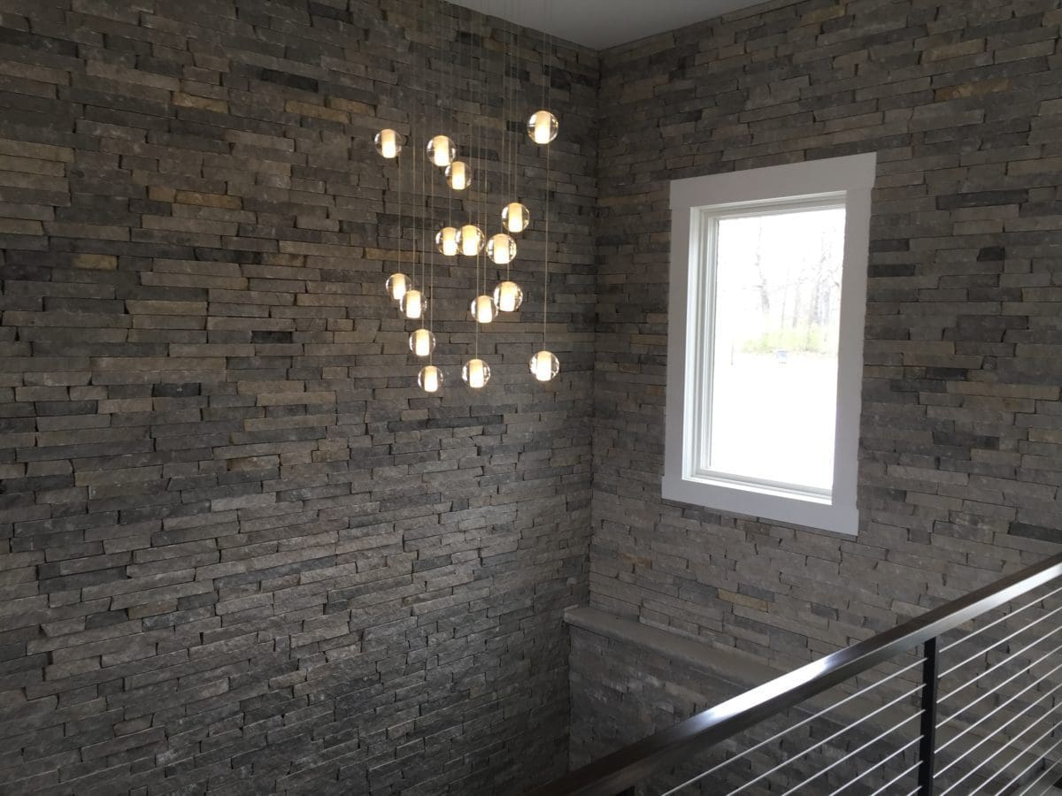 Silver Cloud - Natural Thin Stone Veneer | Quarry Mill