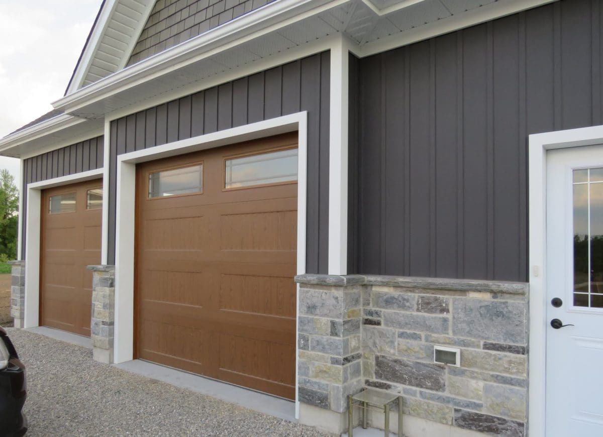 Jacksonport Gold and Grey Dimensional Limestone Thin Veneer | Quarry Mill