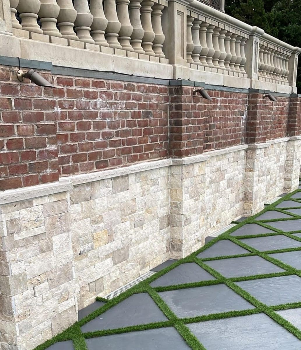 Primavera Natural Stone Veneer Exterior Wainscoting With Brick ...