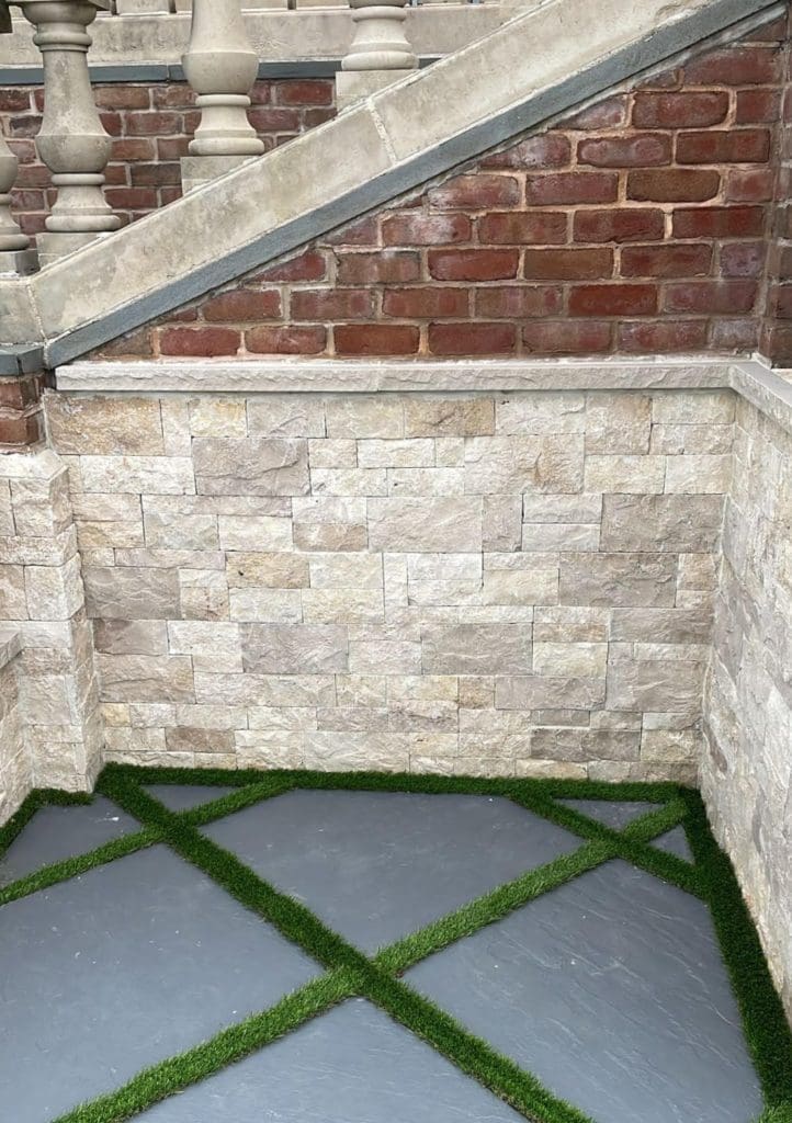 Primavera Natural Stone Veneer Exterior Wainscoting With Brick ...