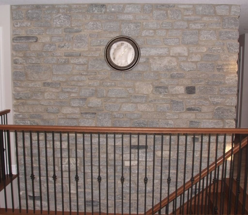 Seaside Classic Tumbled Granite Thin Stone Veneer | Quarry Mill