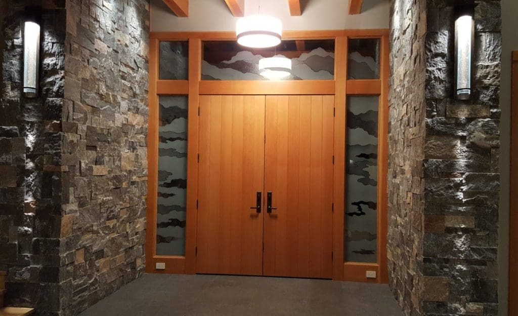Vancouver Rough Castle Rock Style Natural Granite Thin Veneer | Quarry Mill
