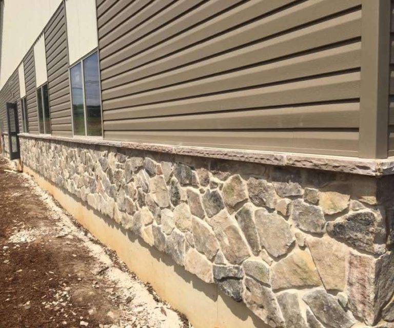 Pioneer Real Thin Stone Veneer Commercial Wainscoting | Quarry Mill