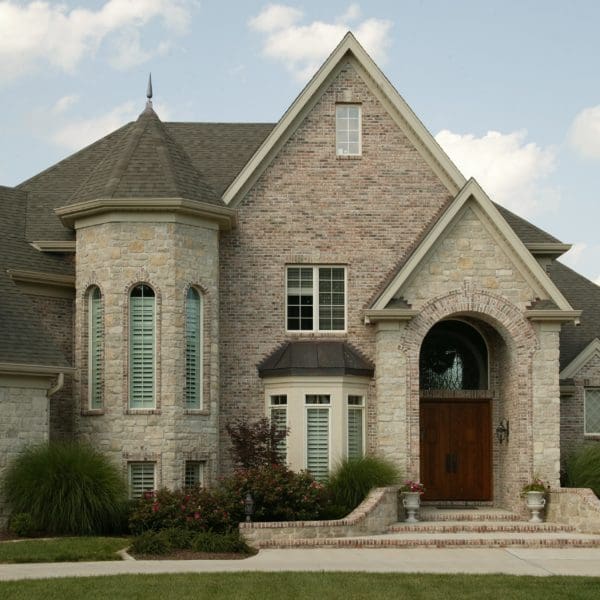 Chalet Natural Tumbled Limestone Thin Veneer | Quarry Mill