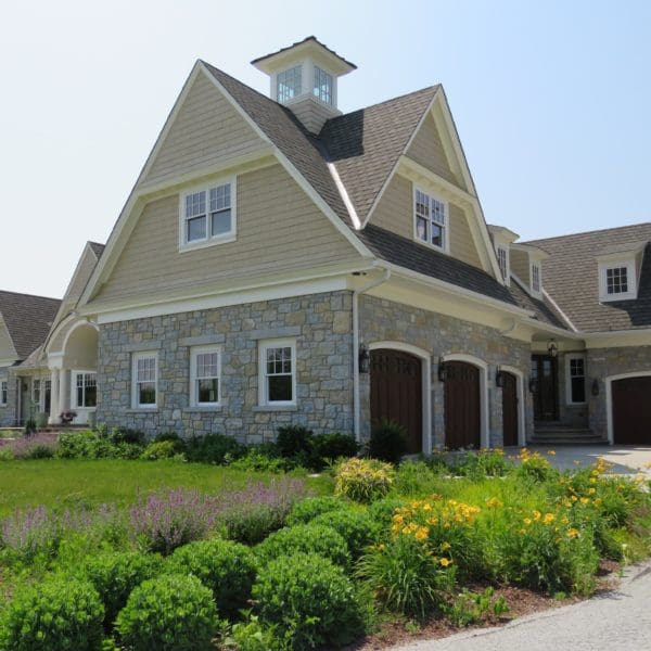 Chateau Tumbled Natural Limestone Thin Veneer Blend | Quarry Mill