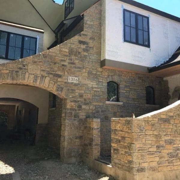 Aberdeen Ashlar Style Real Limestone Veneer | Quarry Mill