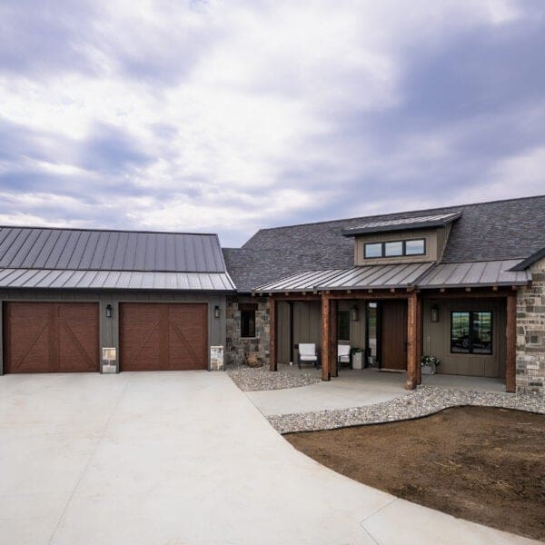 Westgate Castle Rock Style Real Quartzite Thin Stone Veneer | Quarry Mill