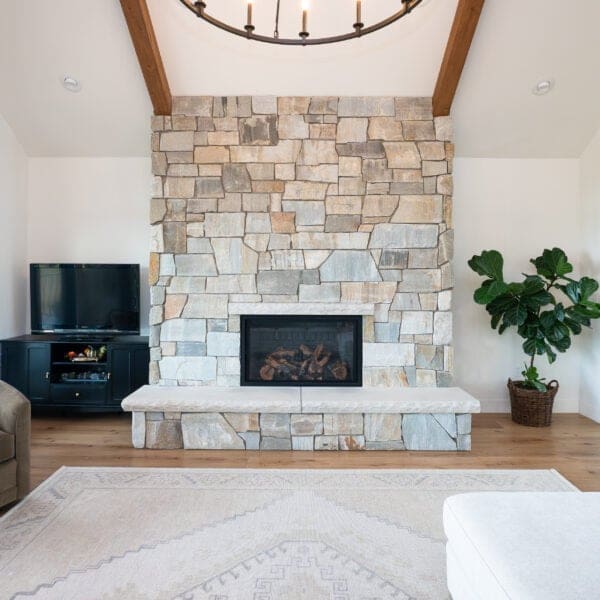 Westgate Castle Rock Style Real Quartzite Thin Stone Veneer | Quarry Mill