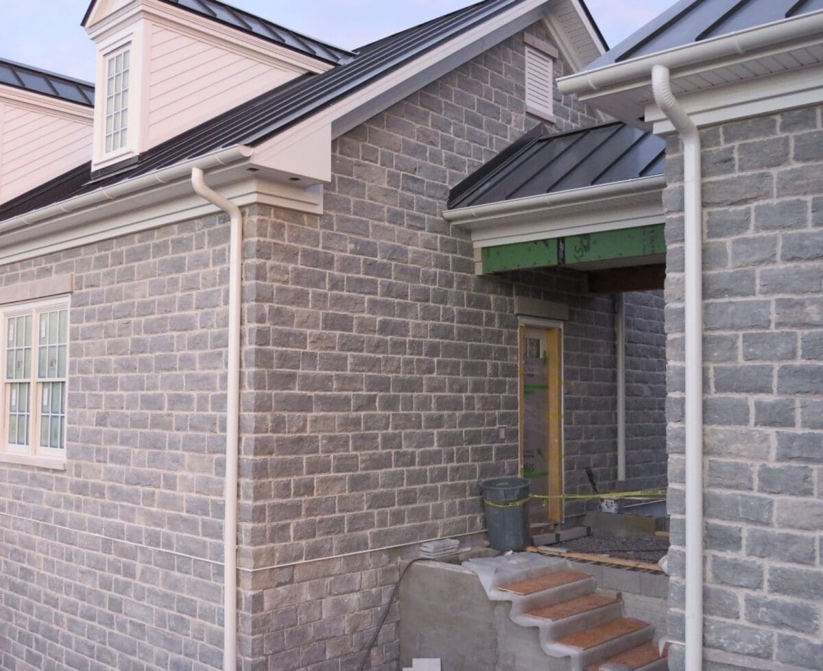 Larchmont Natural Stone Veneer Custom Dimensional Exterior | Quarry Mill
