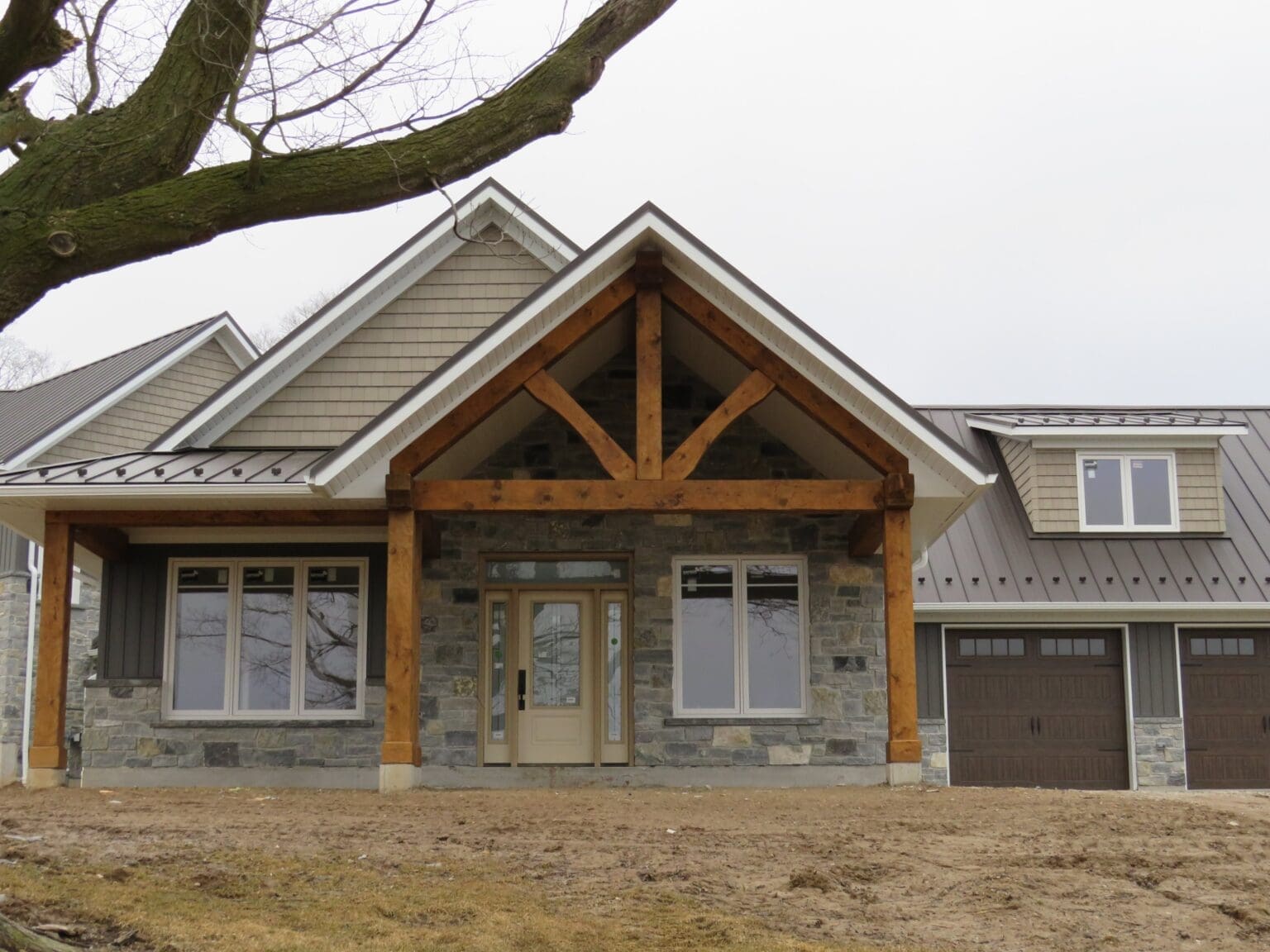 Logan Natural Thin Stone Veneer Exterior | Quarry Mill