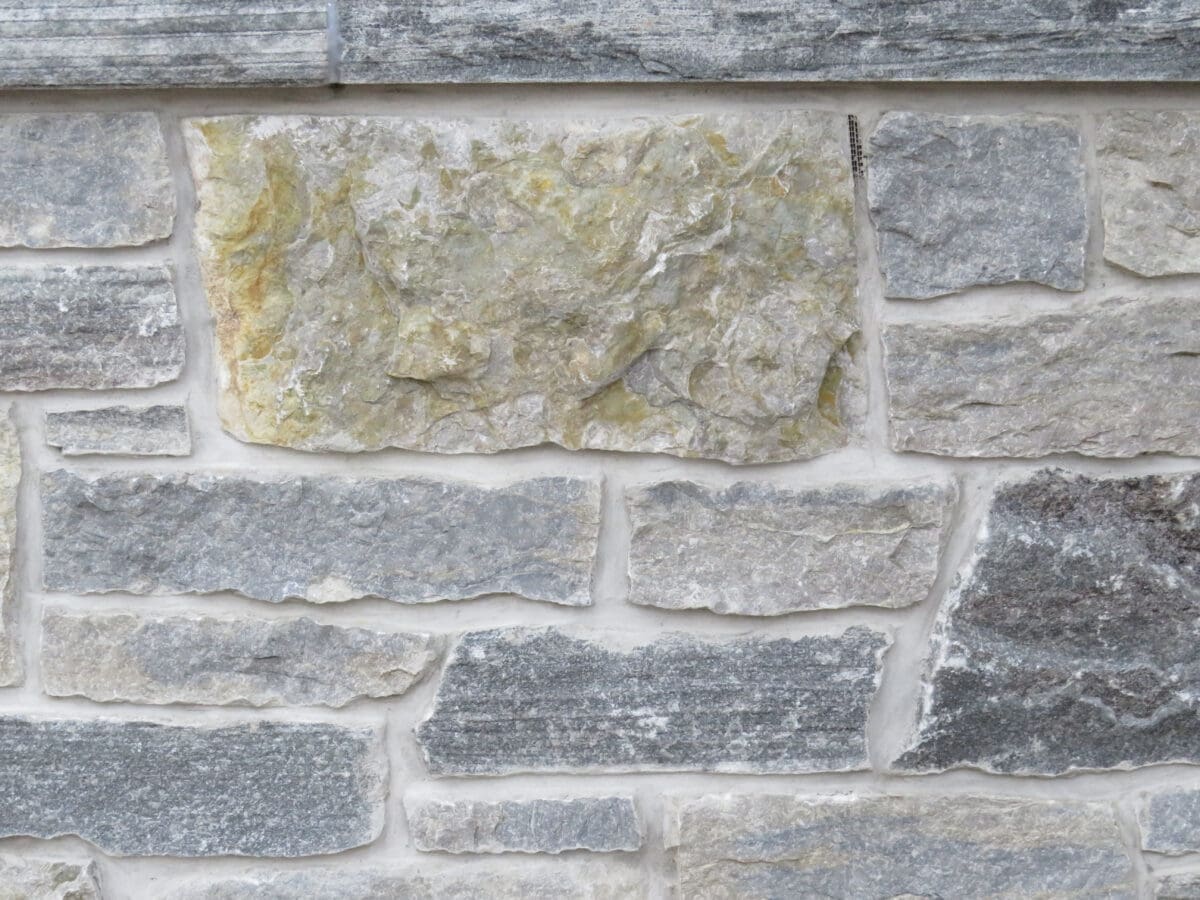 Logan Natural Thin Stone Veneer Exterior | Quarry Mill